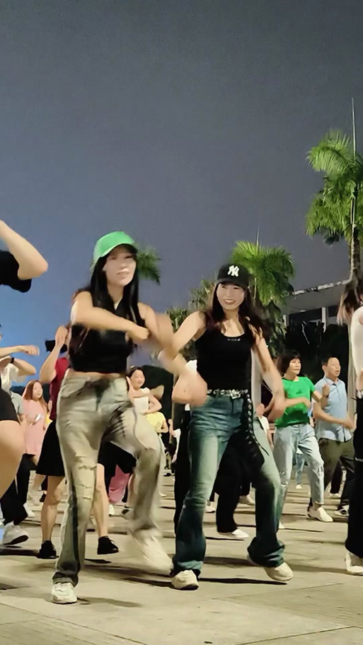 最火DJ广场舞图标