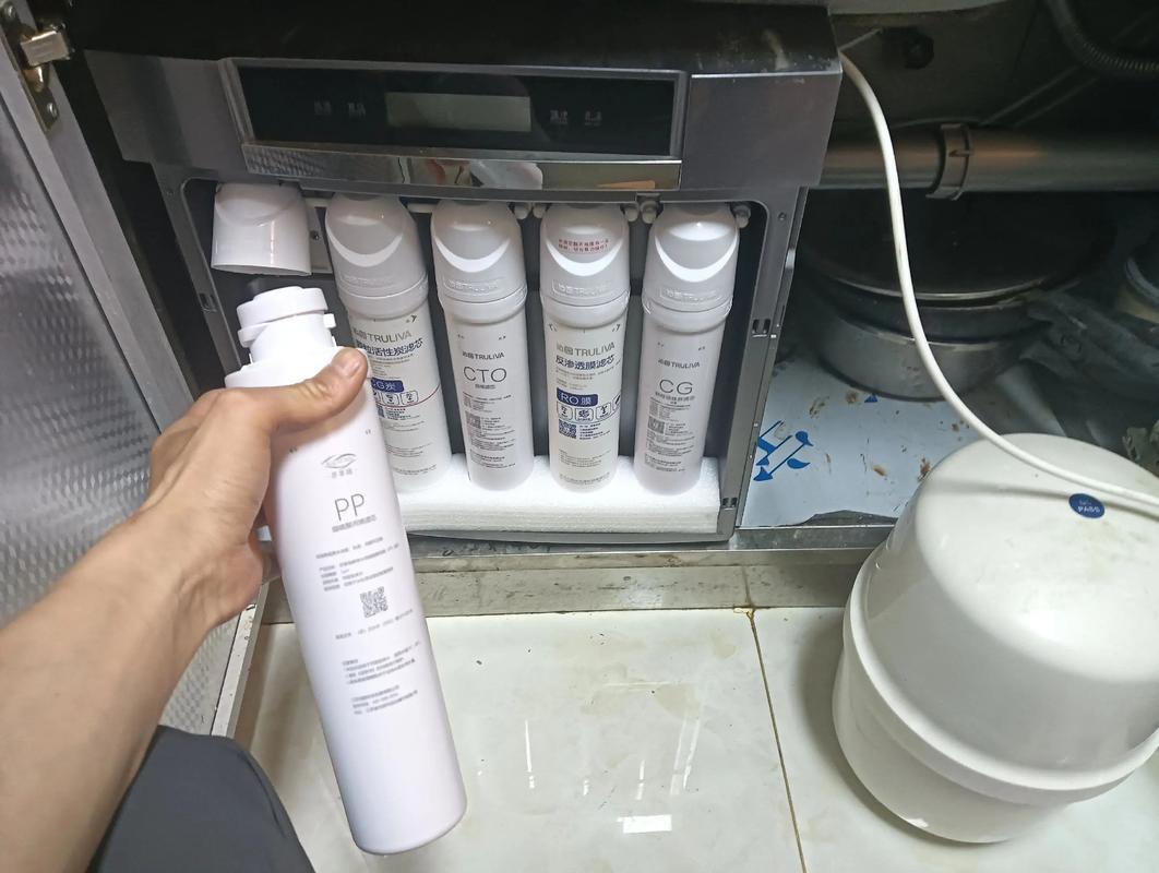 净水器更换滤芯步骤视频缩略图
