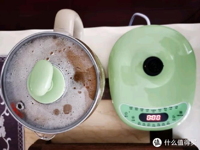 小熊养生壶不加热了灯还亮