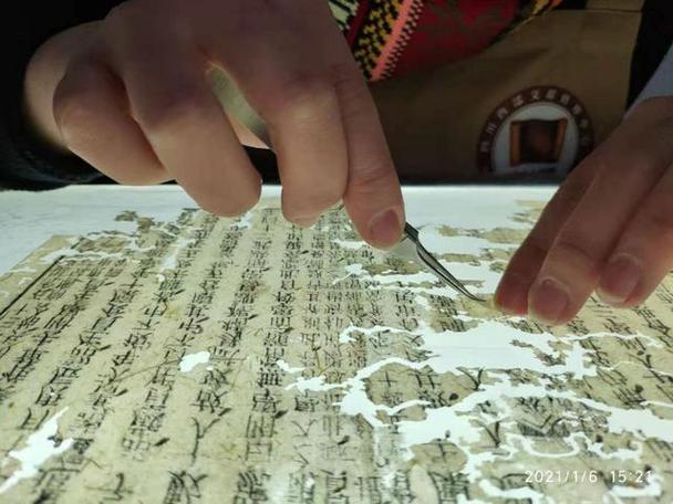 爱普生打印机墨盒里有墨却显示缺墨图标