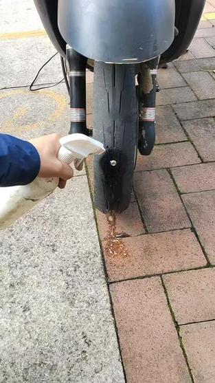 电动车车把手松动怎么处理图标