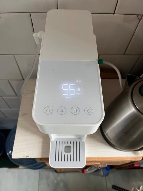小米即热饮水机三个灯闪烁图标