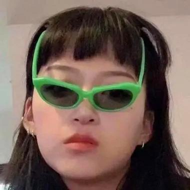 4人沙雕头像女图标