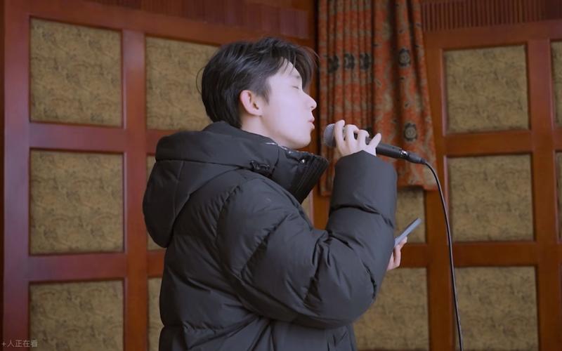 唱歌的小马哥是谁图标