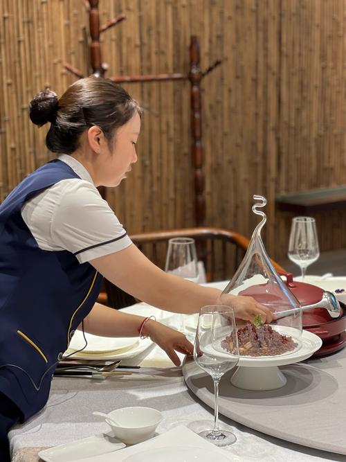 中餐厅结束后餐厅还在吗