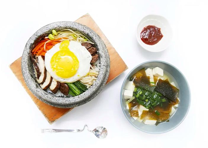 石锅拌饭的做法和步骤截图