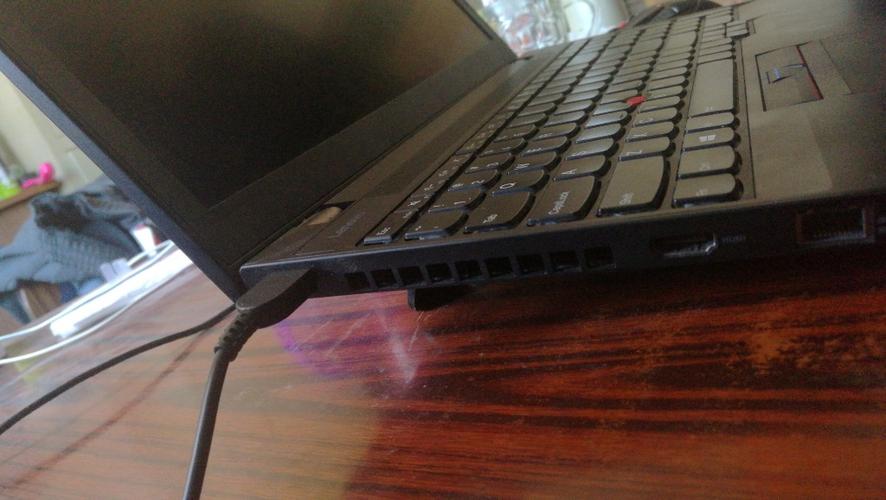 thinkpad电源灯闪烁,开不了机图标