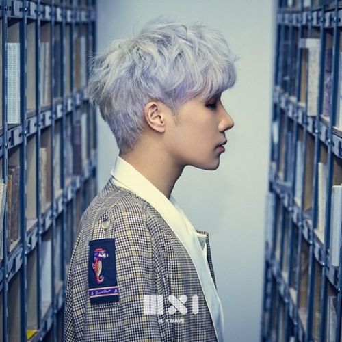 INFINITE品牌衣服图标