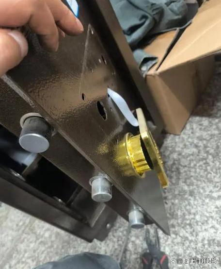 拆保险柜视频图标
