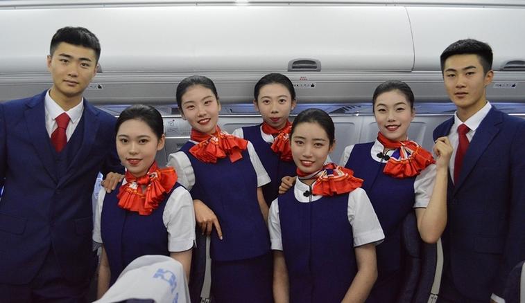 各大航空公司乘务员薪资图标