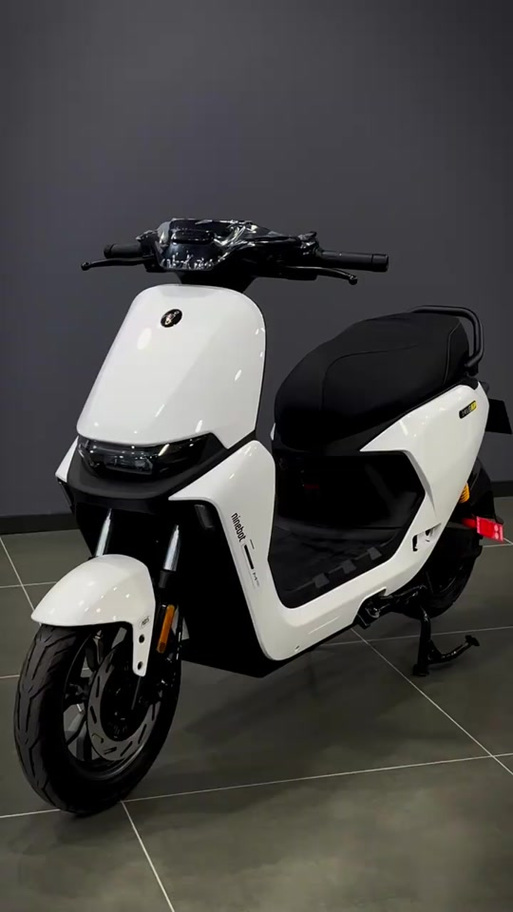 九号真智能电动车