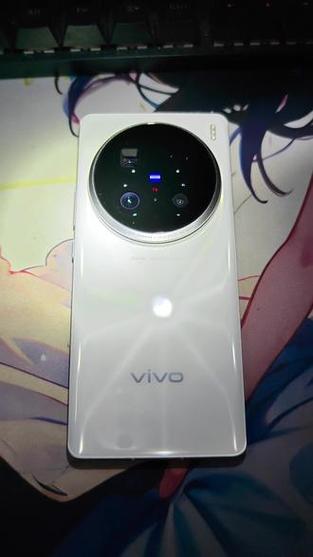 vivo手机锁屏闪白光截图