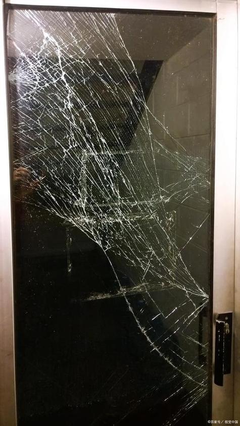玻璃碎了怎么办图标