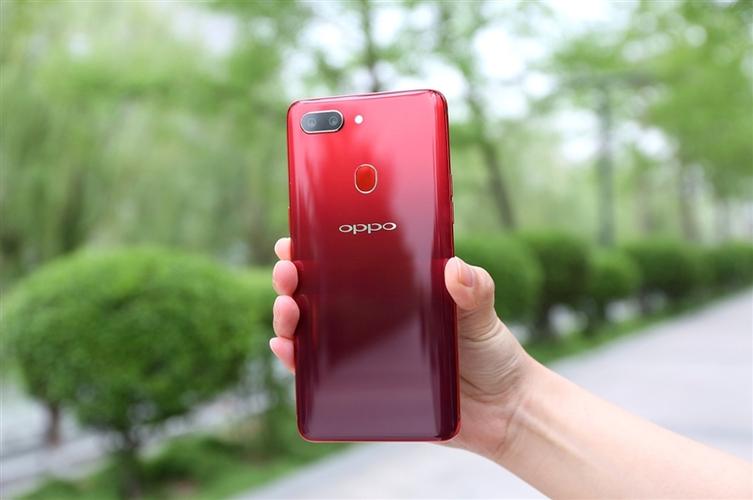 oppor15梦镜版和oppor15x机身材质对比