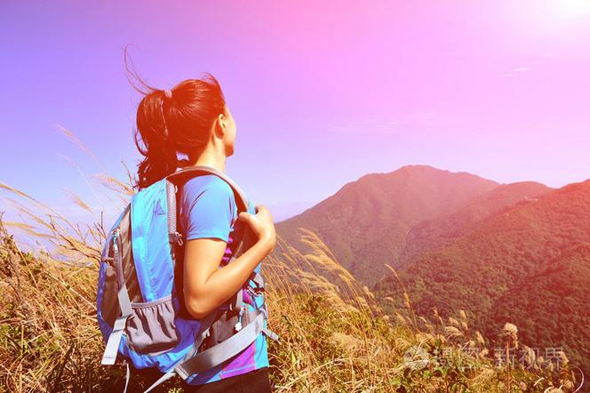 喜欢爬山的女人给人感觉截图
