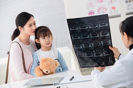 该不该带孩子看心理医生图标