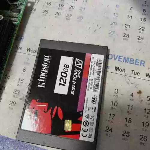 120g固态硬盘多少钱图标