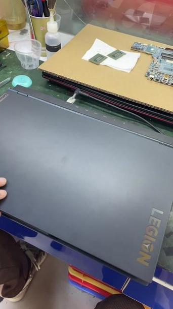 联想拯救者充电指示灯一直闪截图