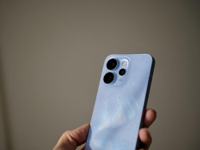 oppo reno后面的小点是干嘛的截图