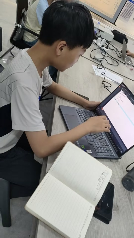学编程可以干嘛图标