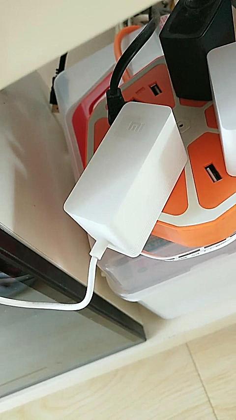 小米盒子3插电源后不亮