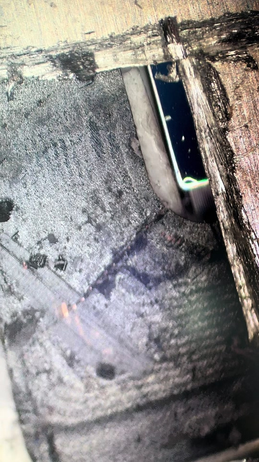 ipad摔了一下黑屏了图标