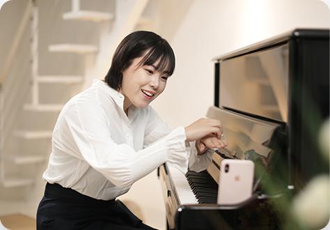 小叶子钢琴陪练客服图标