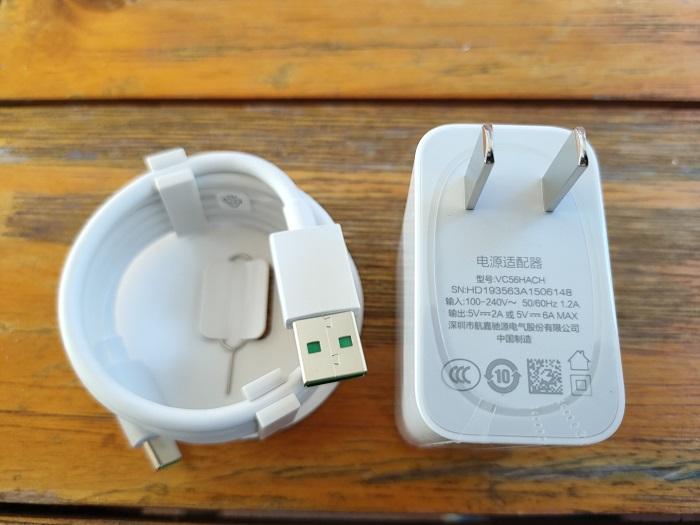 oppok5有没有闪充图标