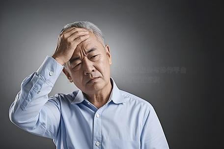 老人感觉很累很疲乏怎么回事图标