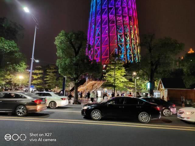 vivox27拍照有实况模式吗图标