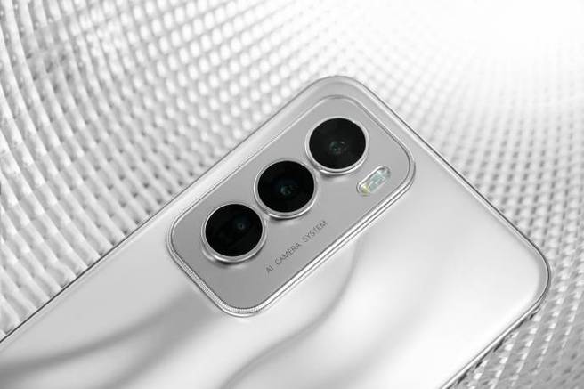 opporeno4原装耳机使用方法