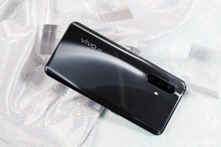 vivox30多少倍变焦