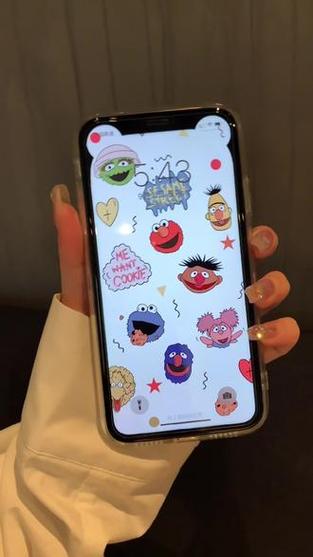 手机壳内部凸起的小点点图标