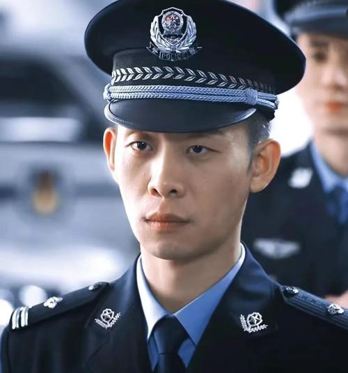 重生绝色首席翻译官图标