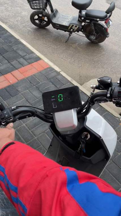 电动车为什么有p档图标