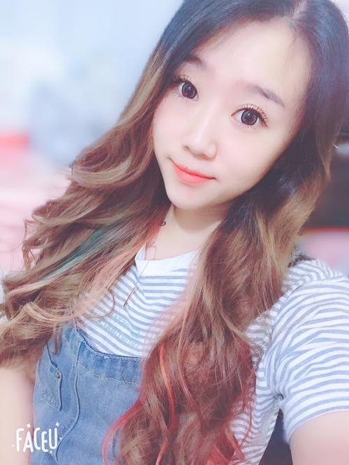 世4莫颜2024图标