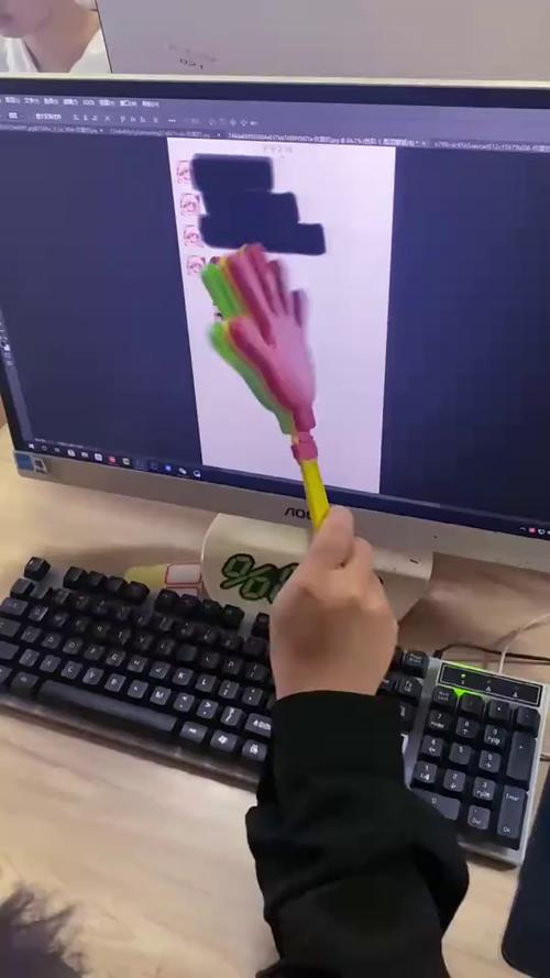 怎么把别人图片上的涂鸦去掉图标
