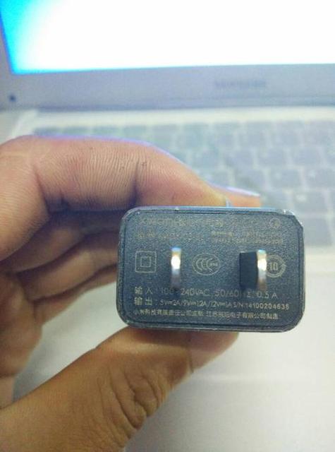 怎么看充电器是不是快充图标