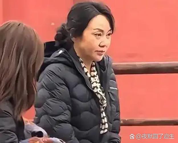闫妮多大年纪