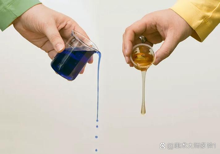 数据线流出的绿色液体是什么图标