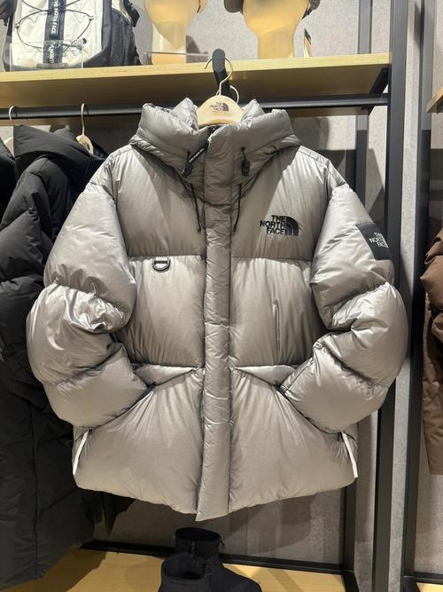 有个品牌衣服叫白面的么图标