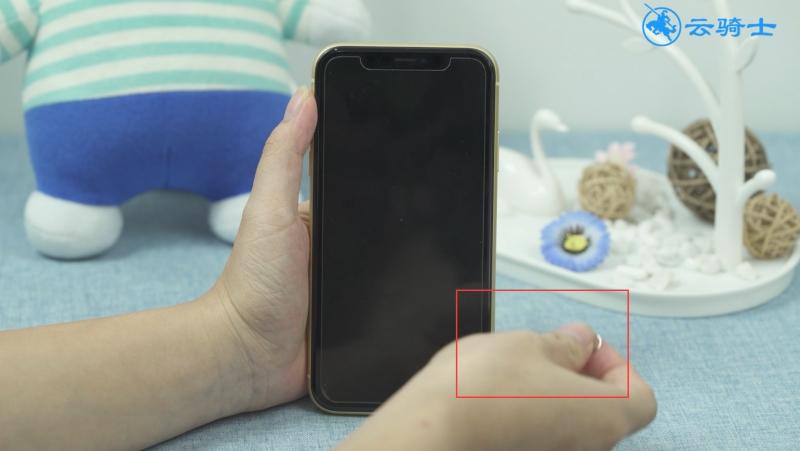 苹果xr怎么取卡槽图标