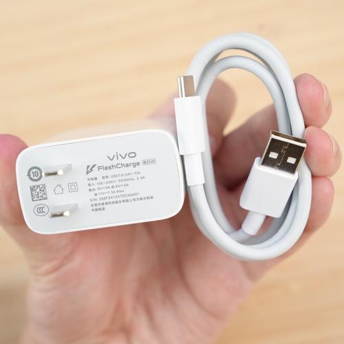 vivoiqoo充电器接口截图