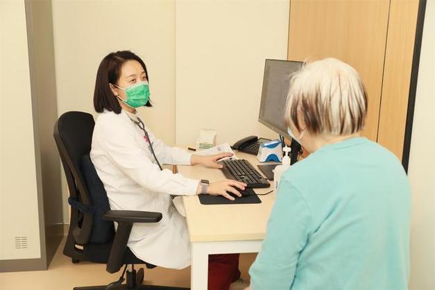 免费妇科医生问诊24小时图标