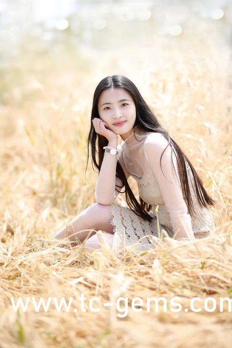 巨人女英雄凌斗神截图