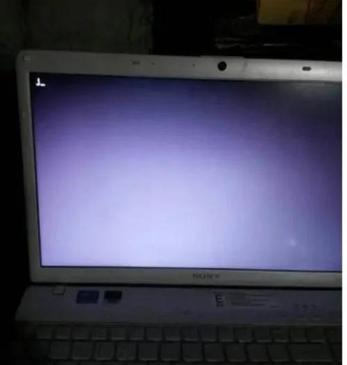 电脑突然黑屏嗡嗡响截图