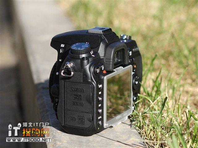 尼康d7000电池能续航多久图标