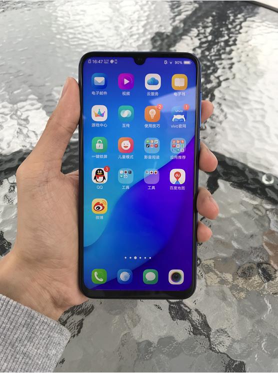 vivoz3设置默认桌面图标