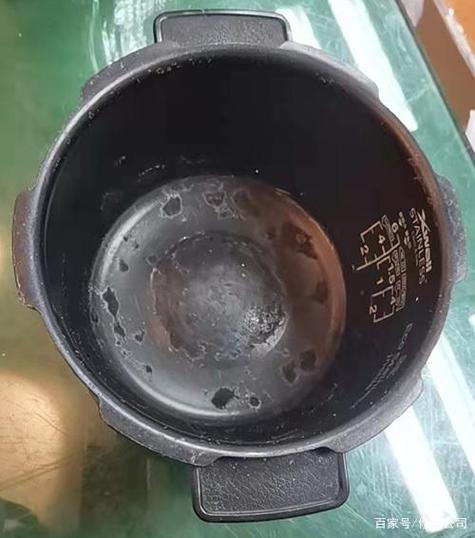 内胆涂层掉了一点点图标