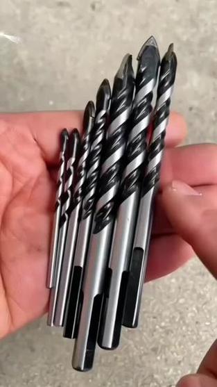 钻瓷砖钻头图标